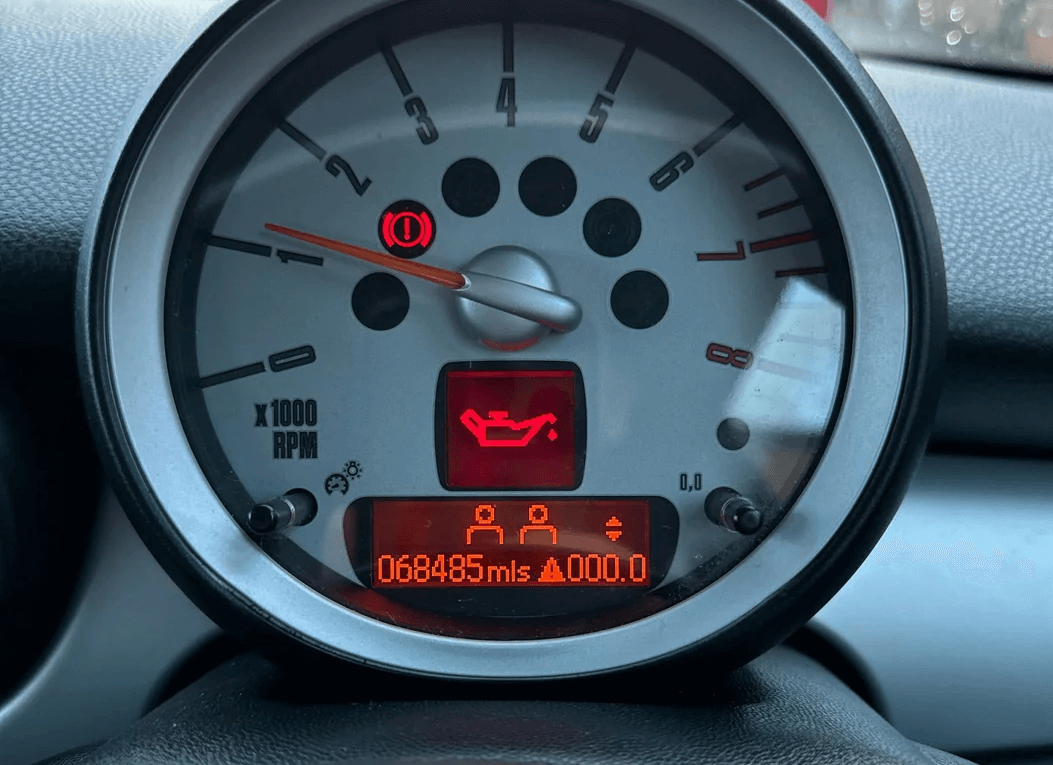 MINI Cooper Warning Lights Explained: A Mechanic's Guide - River City BMW